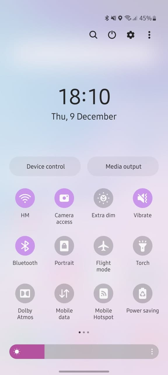 One UI 4.0 vs Stock Android 12: Quick Settings comparison - Sammy Fans