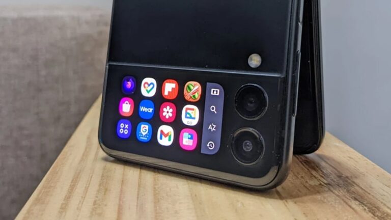 CoverScreen OS released of the Galaxy Z Flip 4 [Download Link] - Sammy Fans