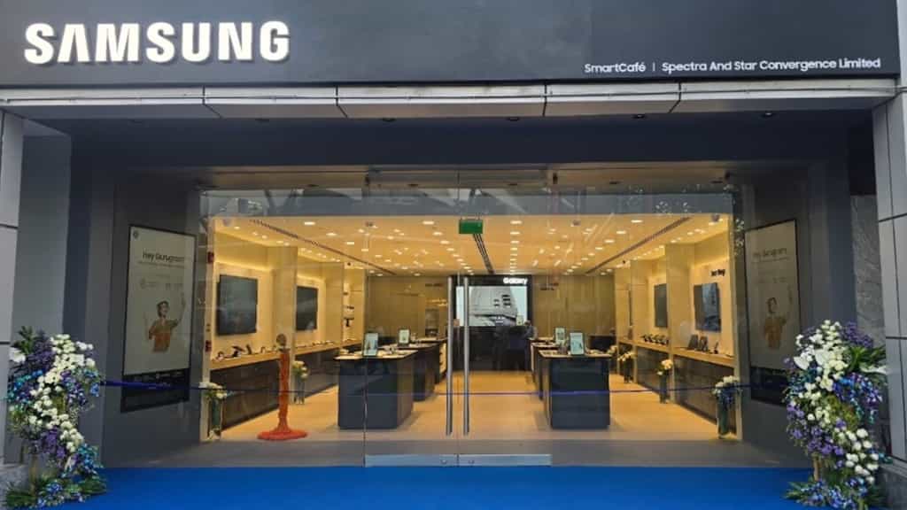 Samsung's largest Experience Store promises immersive tech showcase ...