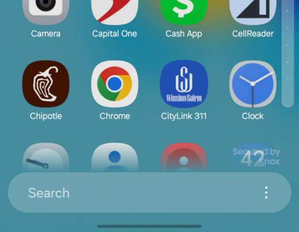One UI 7 adds sticky 'Secured by Knox' watermark in the App Drawer ...
