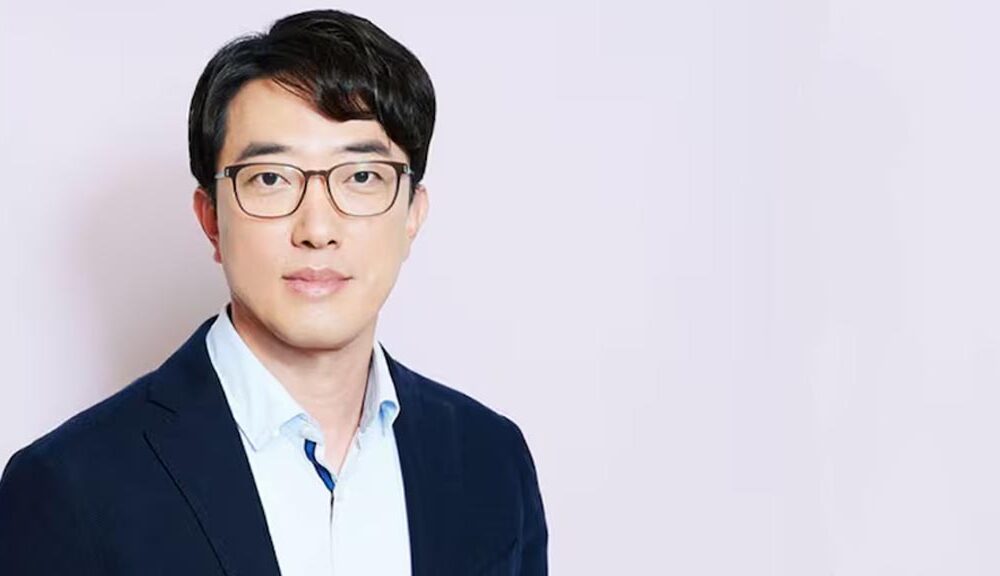 Samsung Mobile's new VP may soon succeed TM Roh as MX Head - Sammy Fans